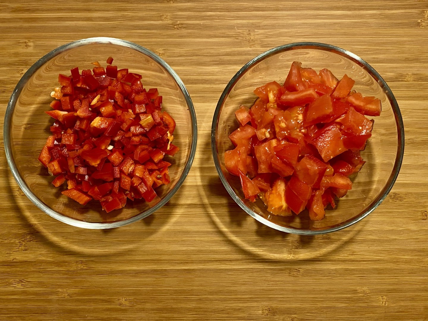 Iahnie de fasole cu carnati - reteta rapida - Pofta de ceva bun