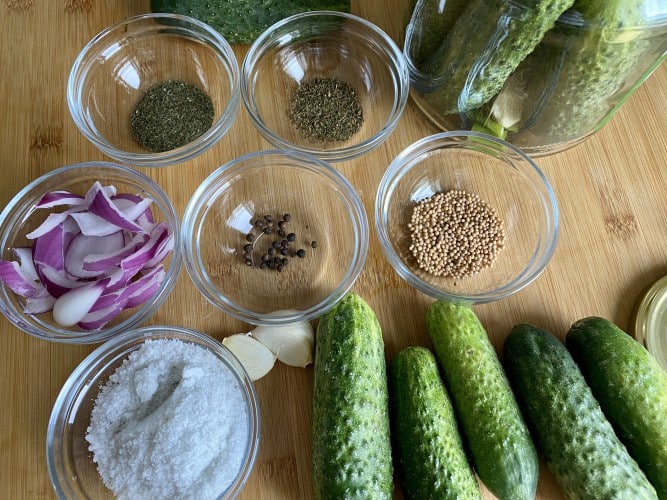 Castraveti covasiti (murati la soare) - reteta clasica - Pofta de ceva bun