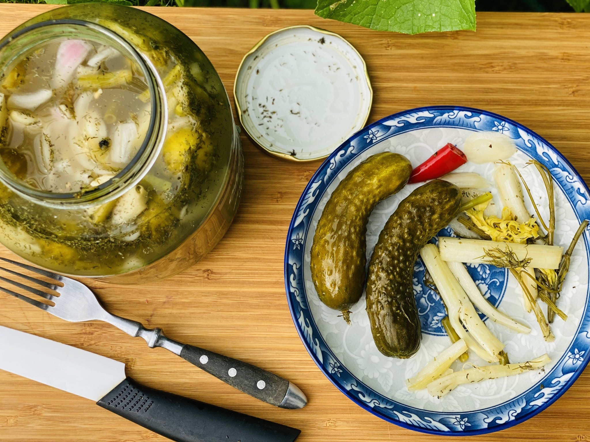 Castraveti murati (covasiti) cu telina - Pofta de ceva bun